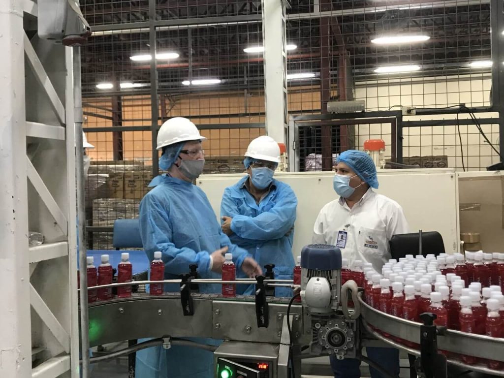 U.S. AMBASSADOR VISITED LA FABRIL | La Fabril